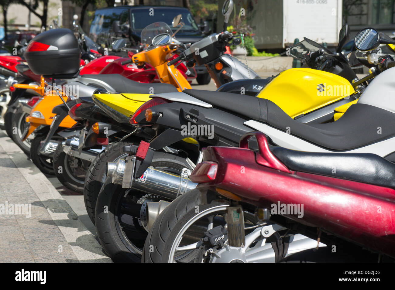 line of parked motorcycles Stock Photo - Alamy