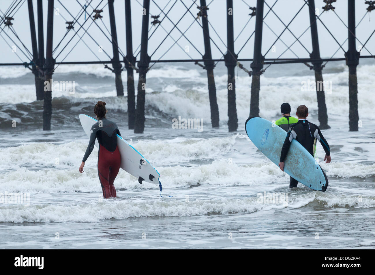 Saltburn pier surfers hi-res stock photography and images - Alamy