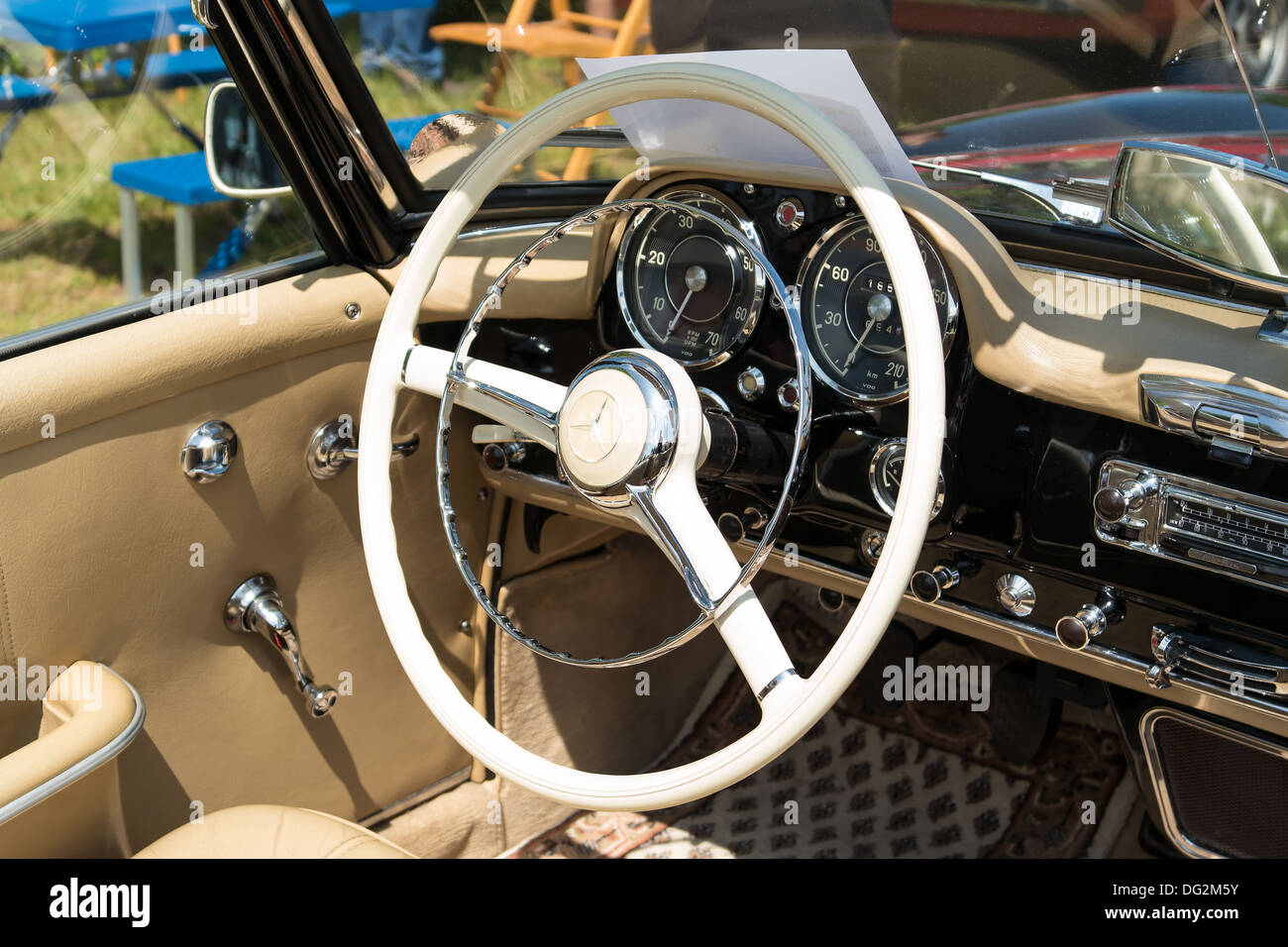 Interior cabin Mercedes Benz 190SL Stock Photo - Alamy