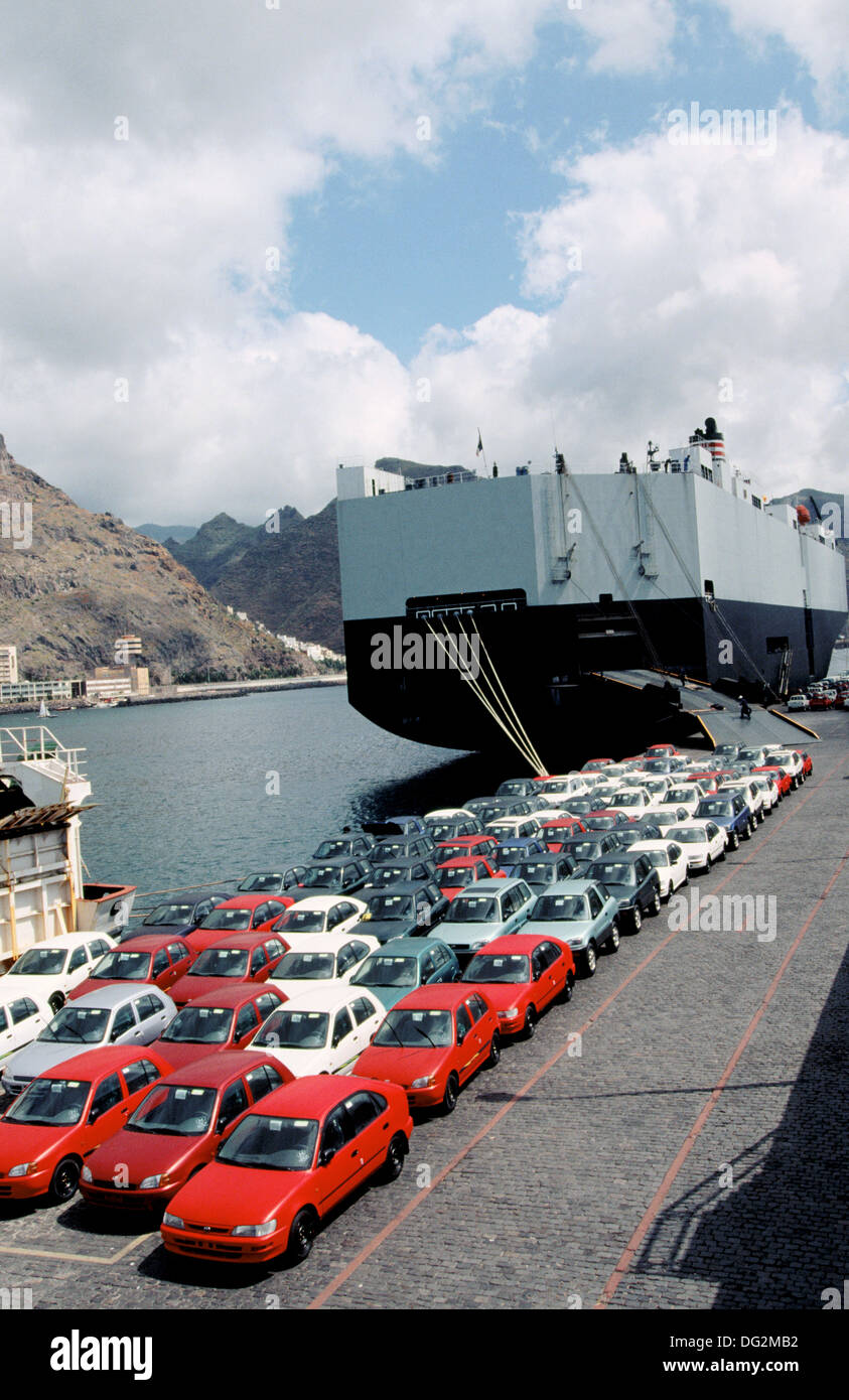 The merchant dock hi-res stock photography and images - Alamy