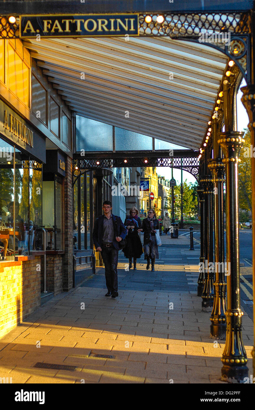 Harrogate town centre hi-res stock photography and images - Alamy