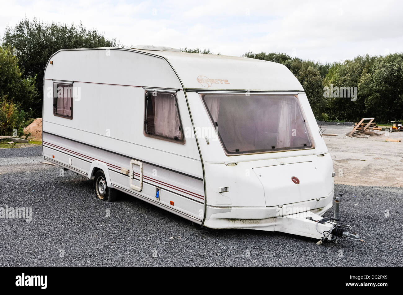 Old traditional gypsy caravan hi-res stock photography and images - Alamy