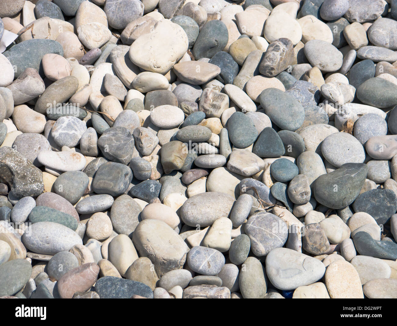 Pebbles by the beach hi-res stock photography and images - Alamy