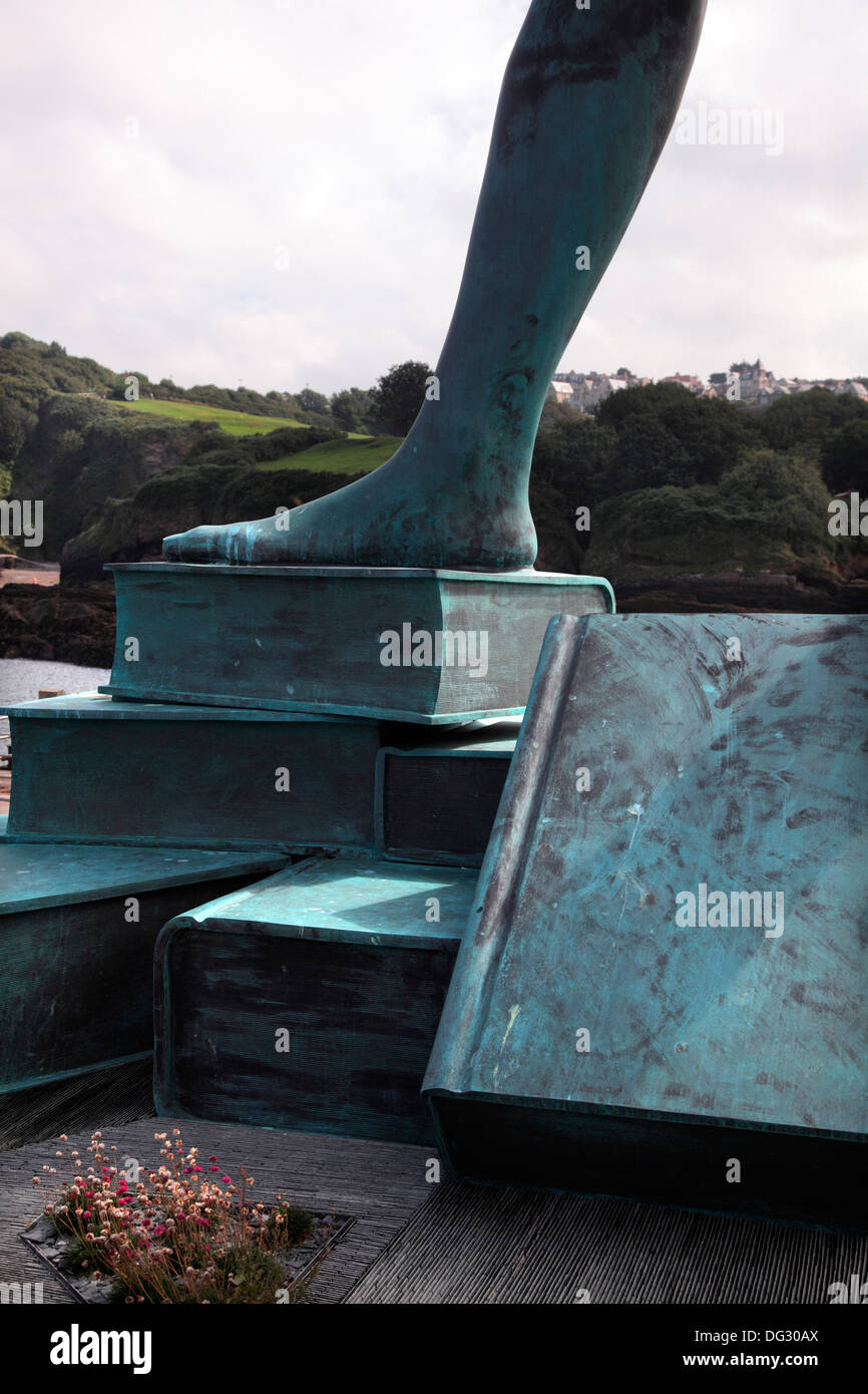 Detail of legal books forming part of the plinth - 'Verity' statue by ...