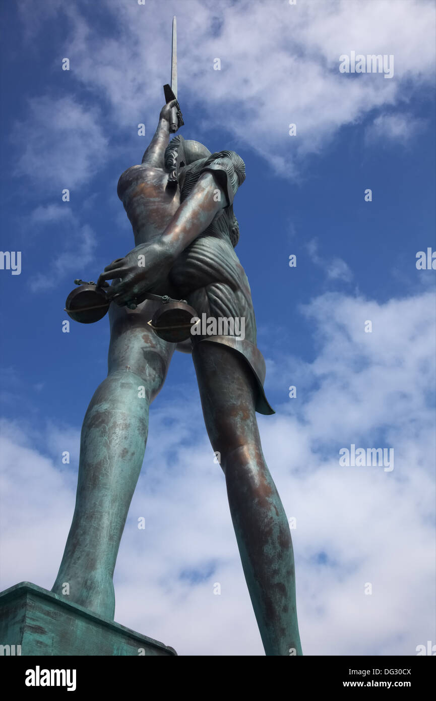 September damien hirst ilfracombe sculpture sculptor bronze woman devon ...