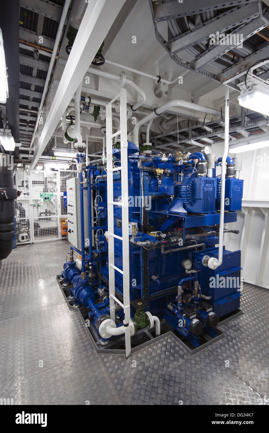 The engine room on the RRS Discovery research vessel ship in ...