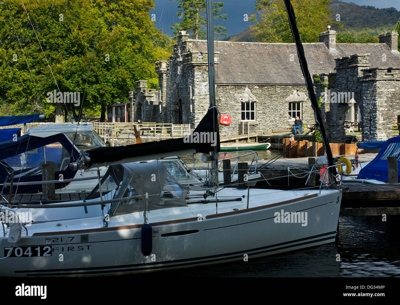 Boathouses at Fell Foot Park, on Lake Windermere, Lake District ...