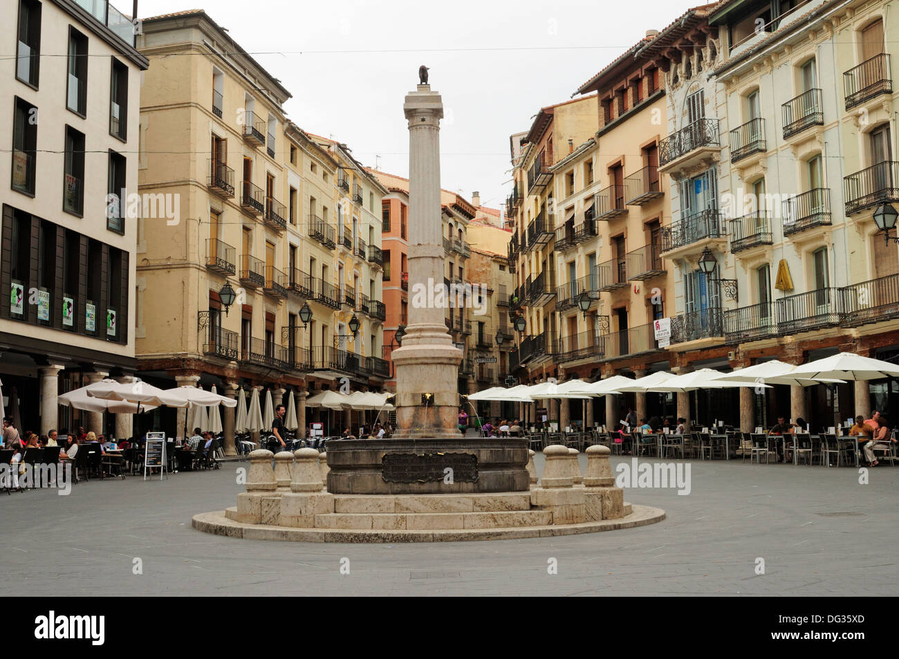 Plaza del Torico, Teruel, Spain Stock Photo - Alamy