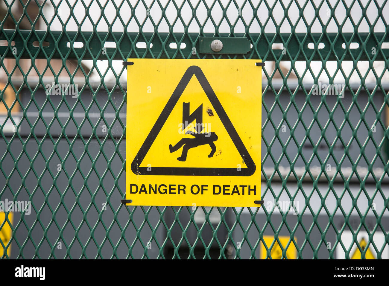 Electricity substation warning sign hi-res stock photography and images ...