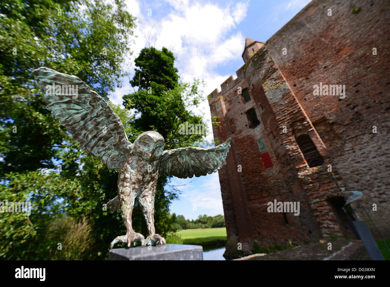 bronze owl at brederode the eldest monument of holland Stock Photo - Alamy