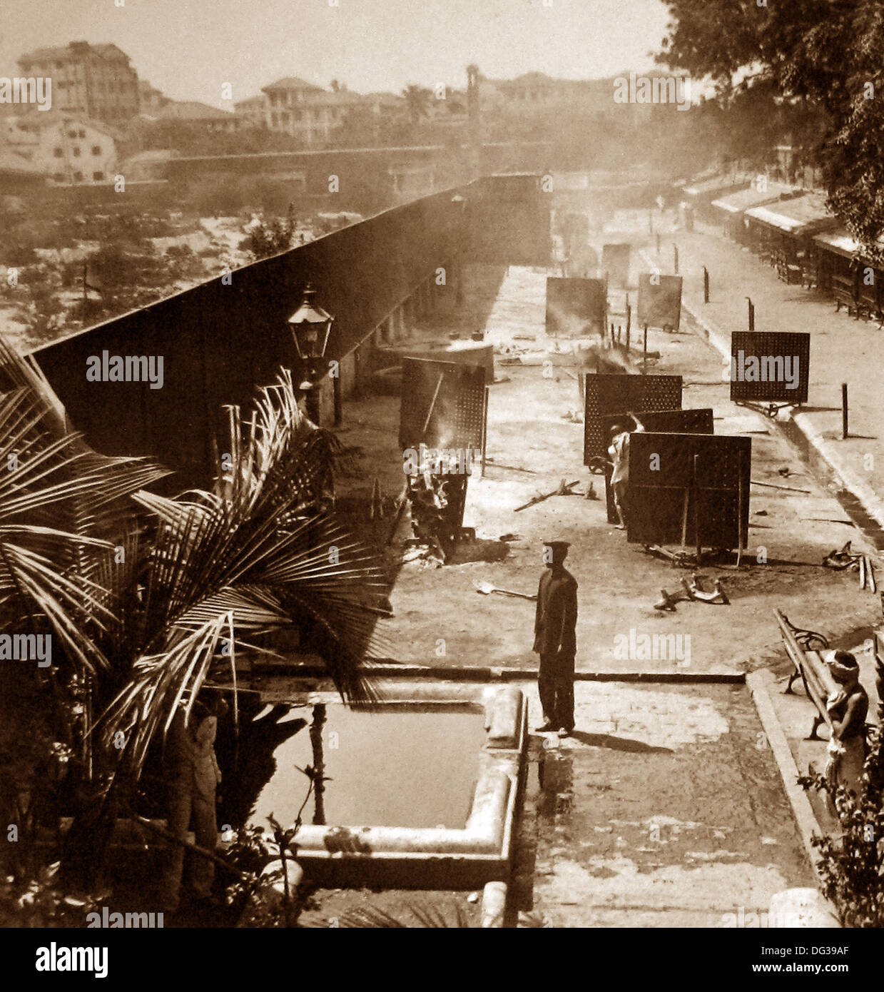 India Bombay - cremating the dead early 1900s Stock Photo - Alamy