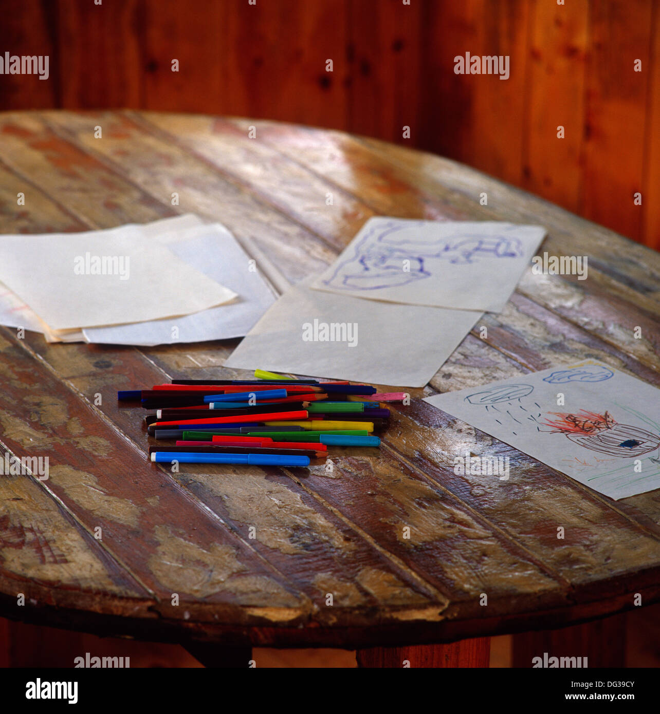 Drawing pens hi-res stock photography and images - Alamy