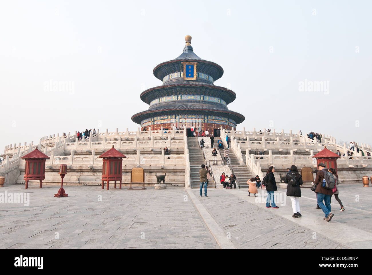 Taoism prayer hi-res stock photography and images - Alamy