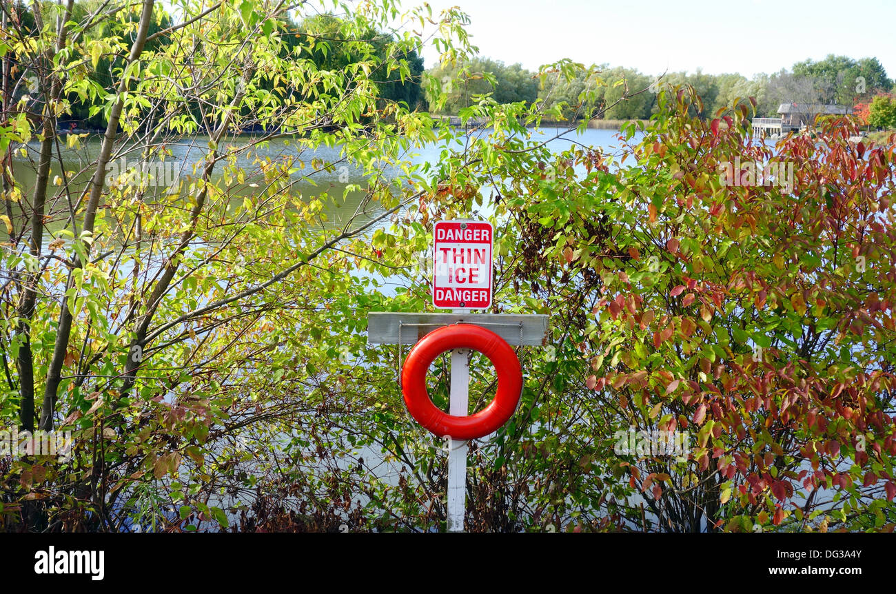 Thin ice hi-res stock photography and images - Alamy