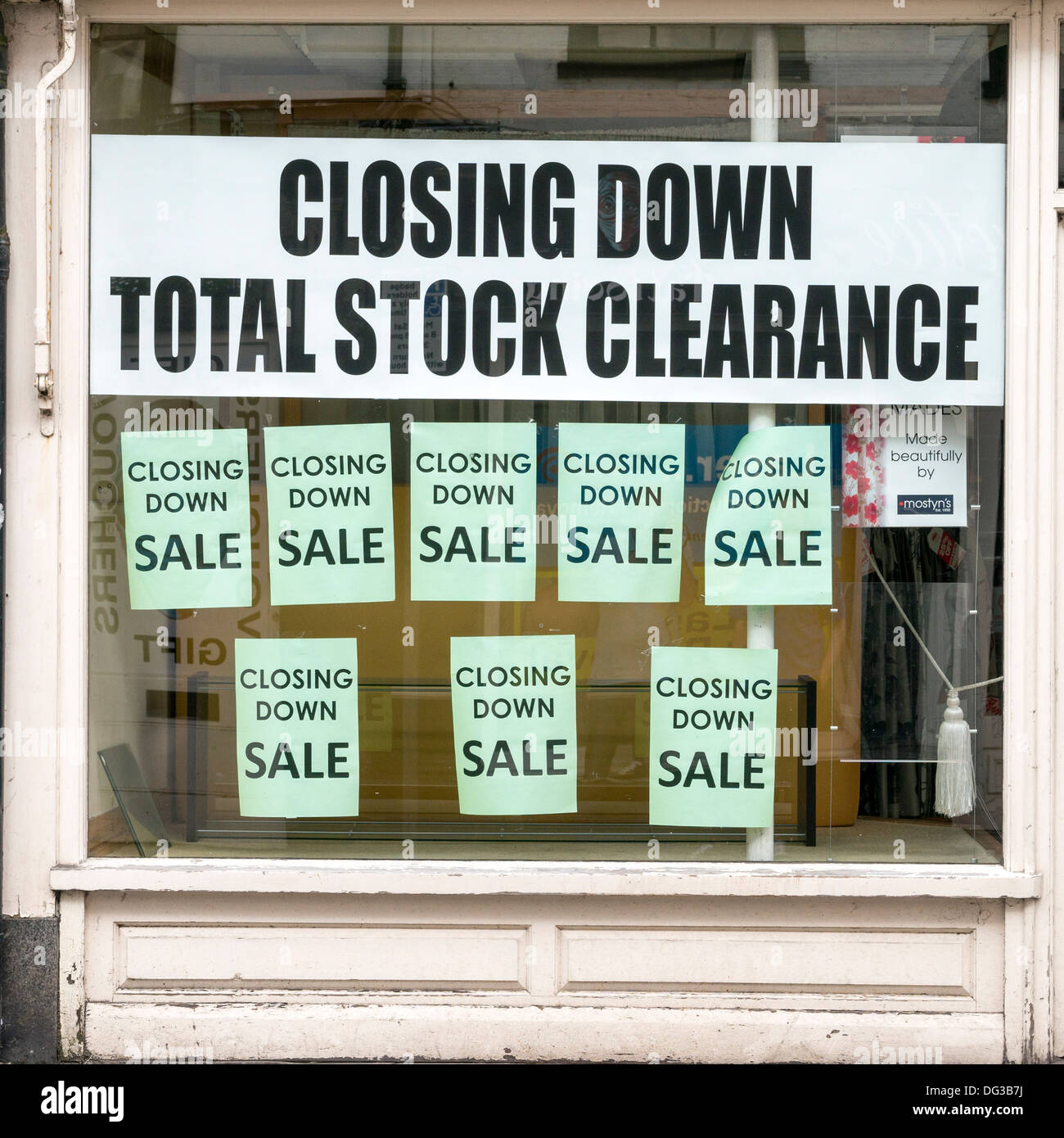 Stock clearance posters hi-res stock photography and images - Alamy