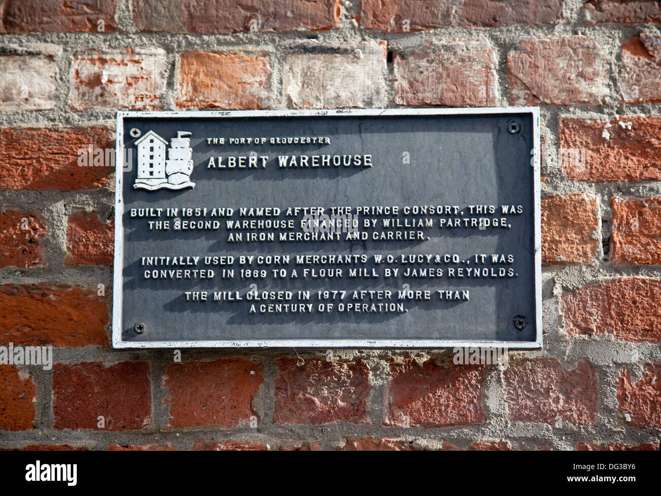 Albert warehouse sign hi-res stock photography and images - Alamy