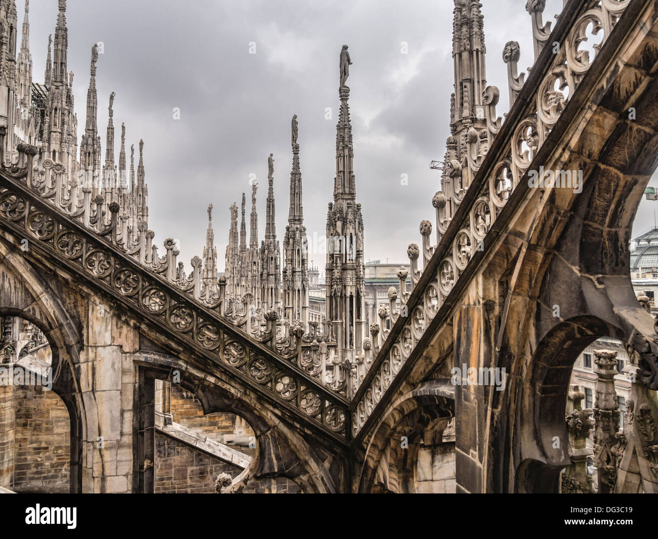 Milan rooftop hi-res stock photography and images - Alamy