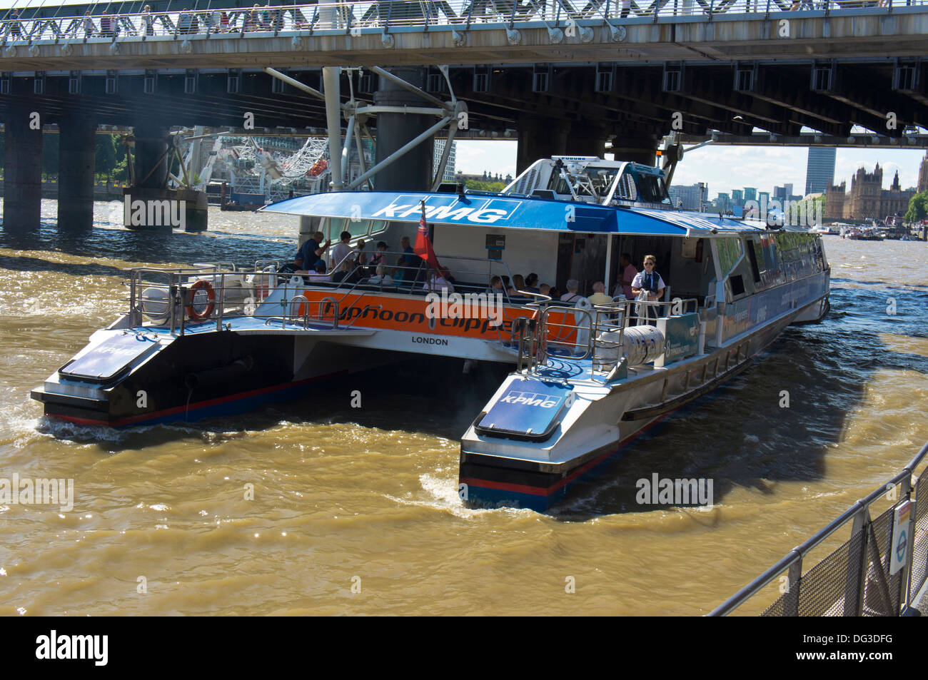 City clippers hi-res stock photography and images - Alamy
