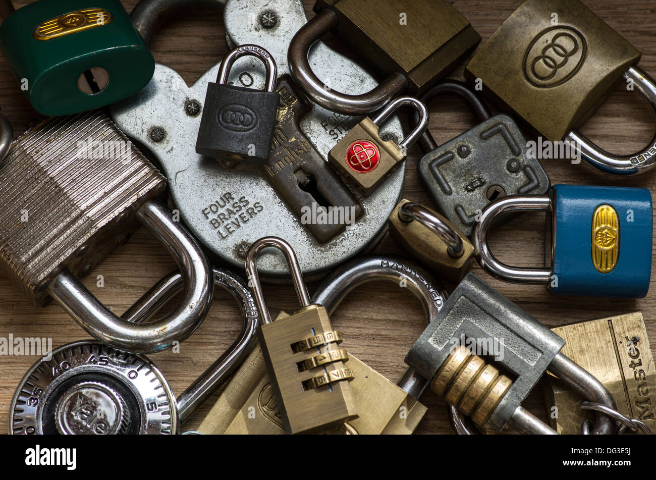 A collection of old padlocks Stock Photo - Alamy