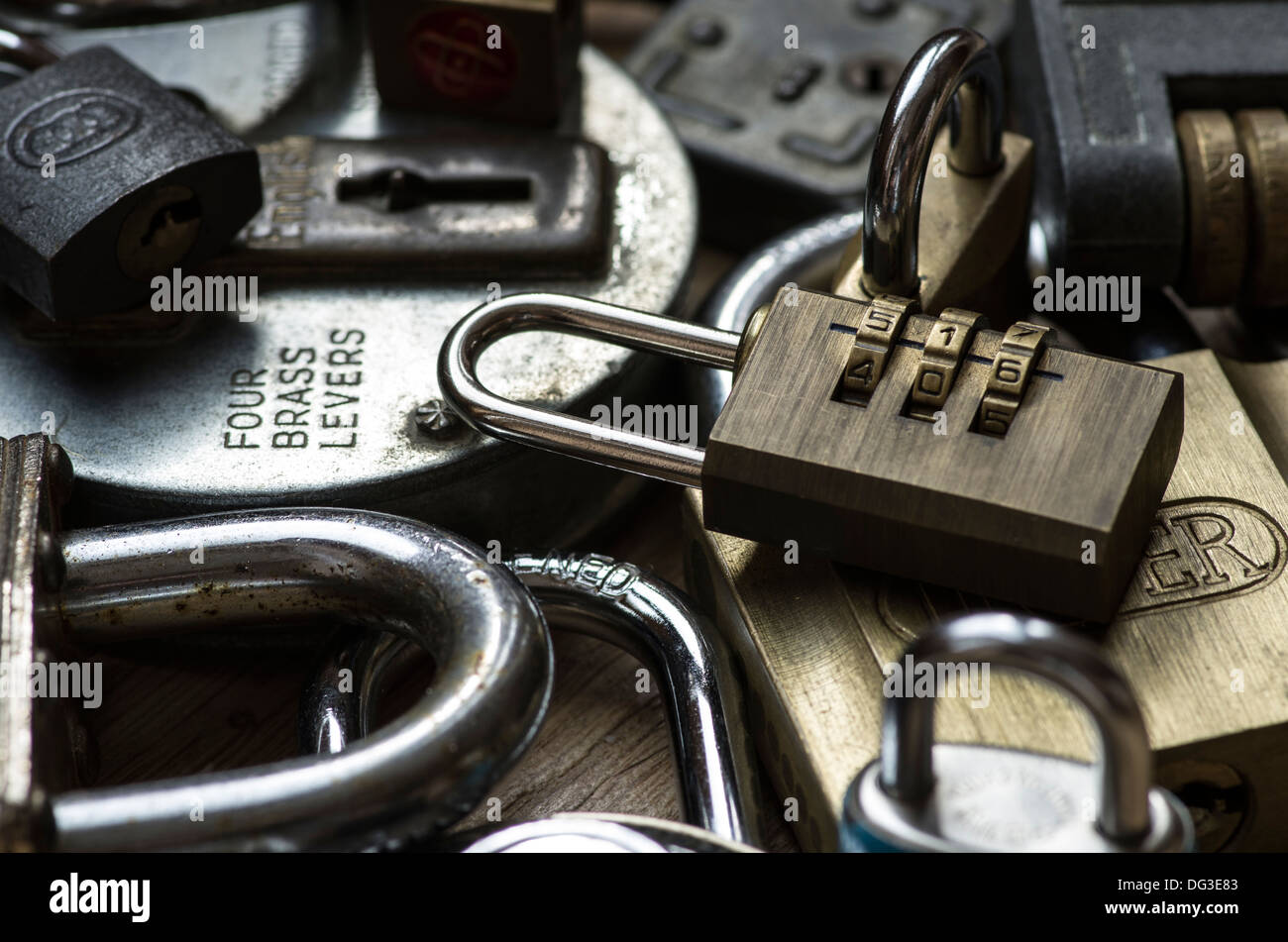 A collection of old padlocks Stock Photo - Alamy