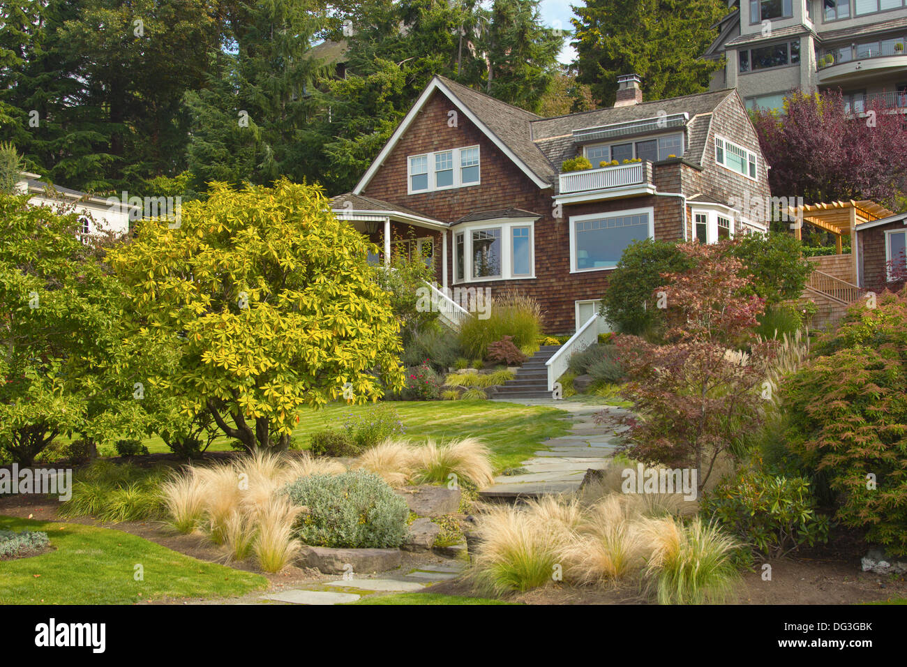 Residential house on Highland drive in Seattle WA Stock Photo - Alamy