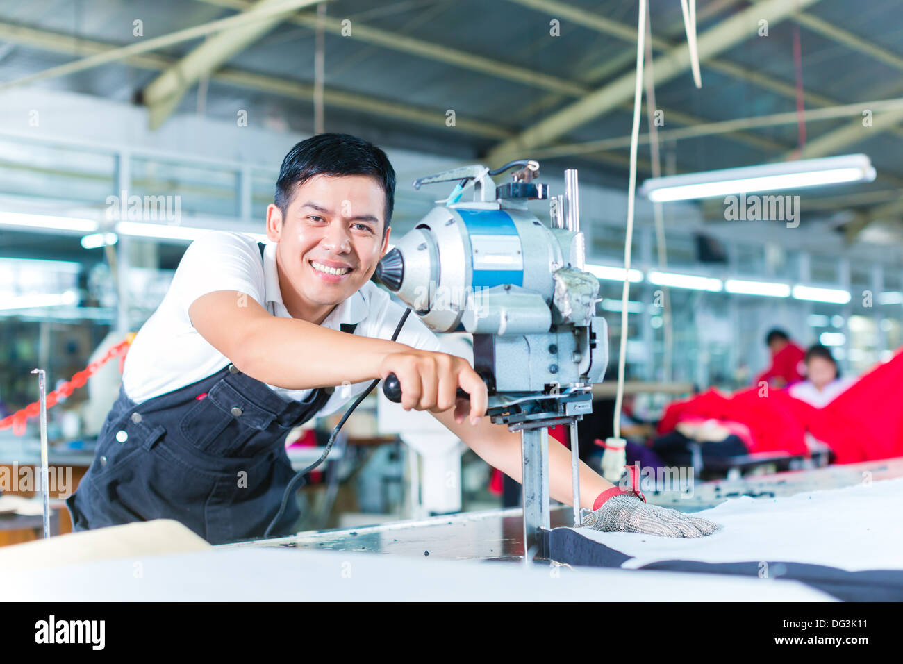 Handcutter hi-res stock photography and images - Alamy