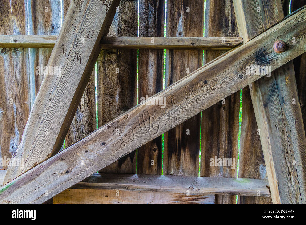 Wood Beam Support High Resolution Stock Photography and Images - Alamy
