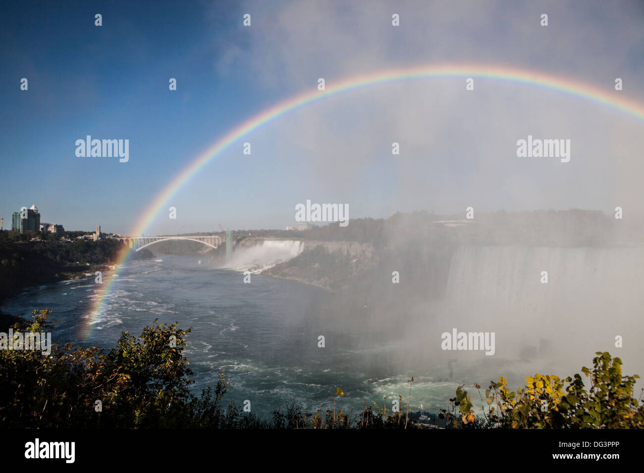 Rainbow niagara hi-res stock photography and images - Alamy