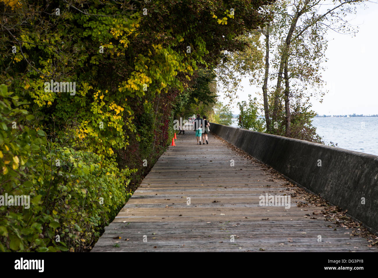 Toronto centre island hi-res stock photography and images - Alamy