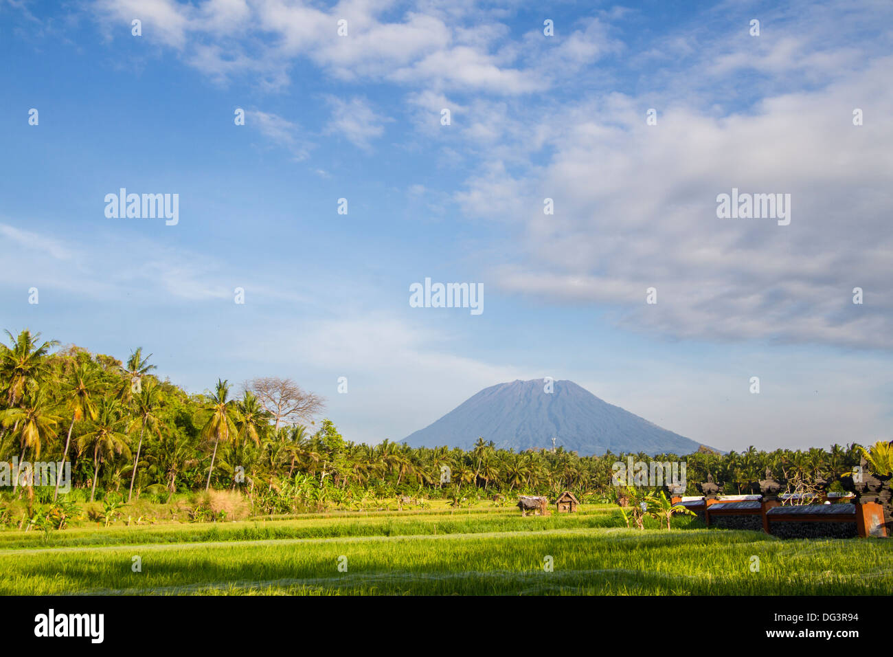 Mt agung volcano hi-res stock photography and images - Alamy