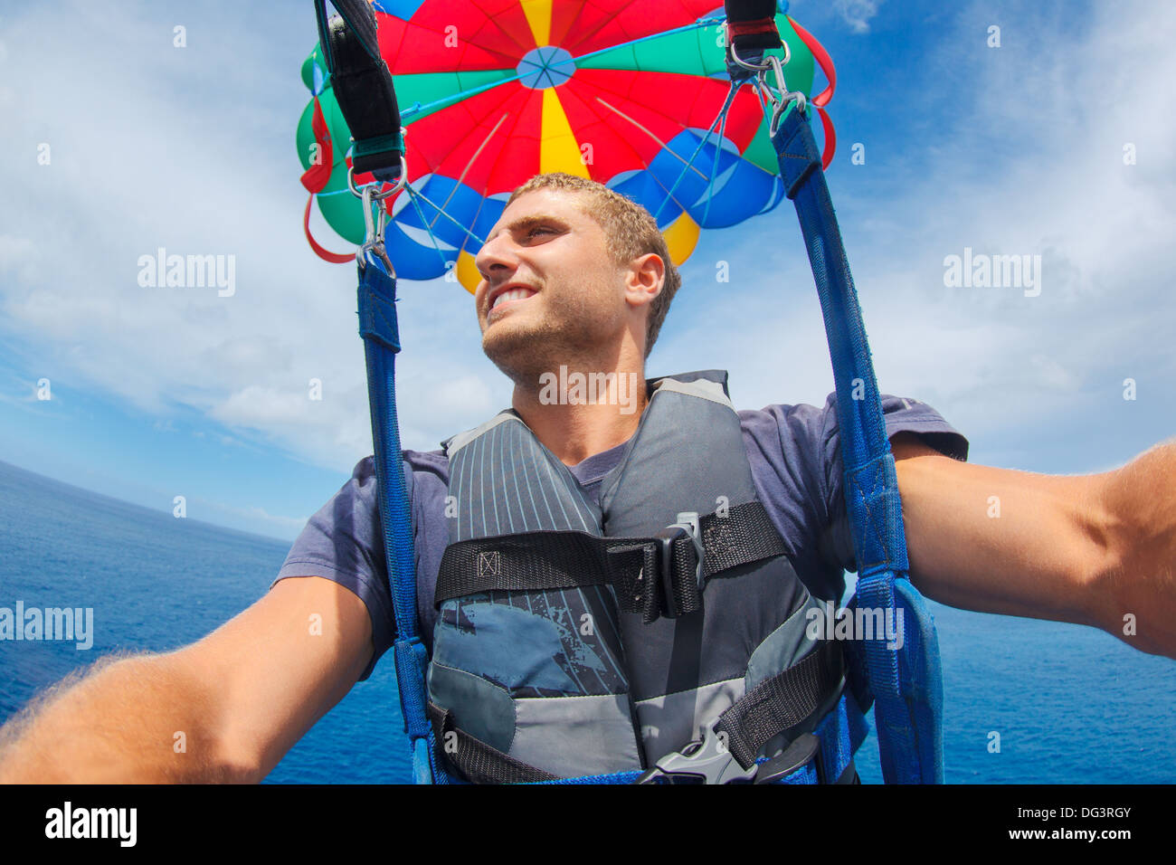 Extreme parasail hawaii hi-res stock photography and images - Alamy
