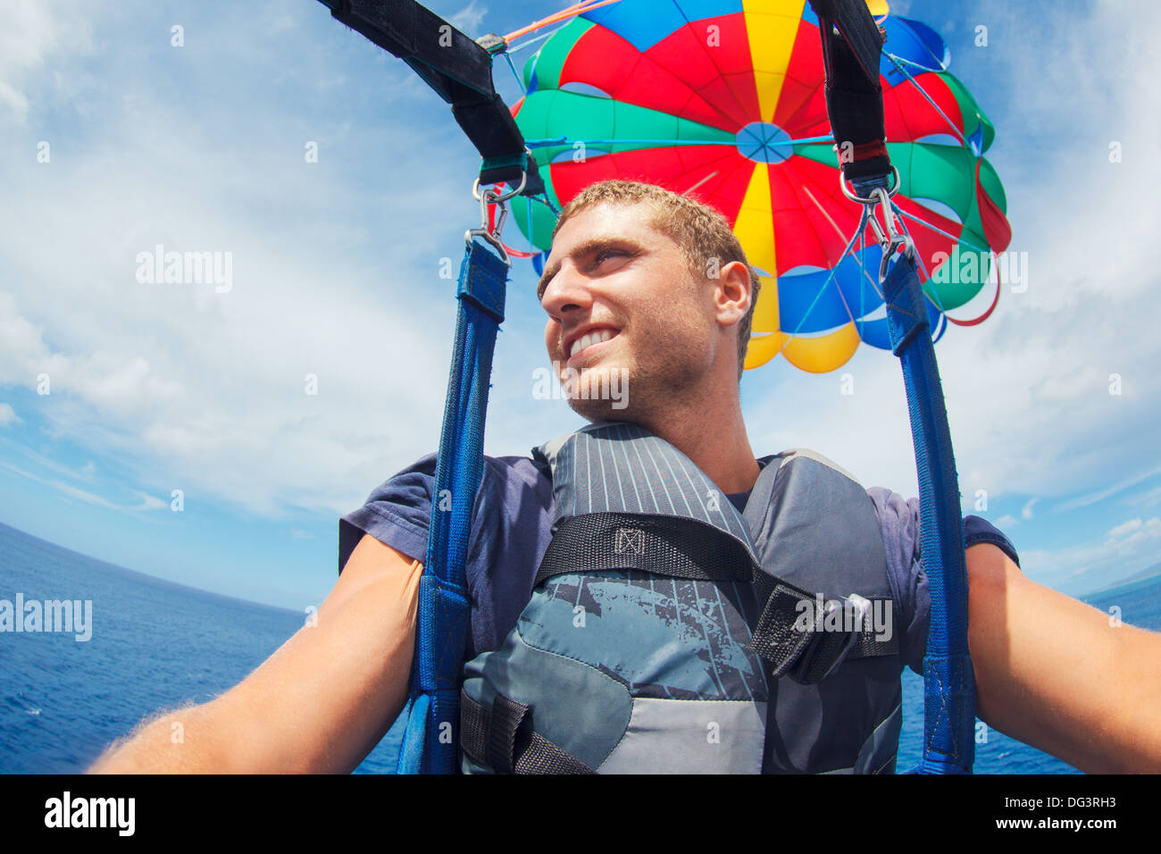 Extreme parasail hawaii hi-res stock photography and images - Alamy