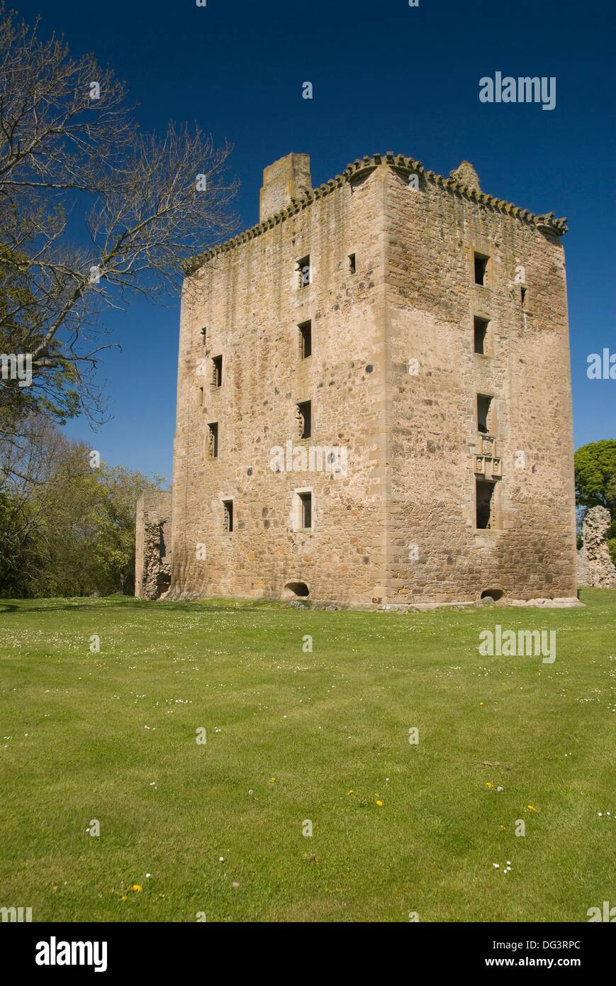 Spynie palace hi-res stock photography and images - Alamy