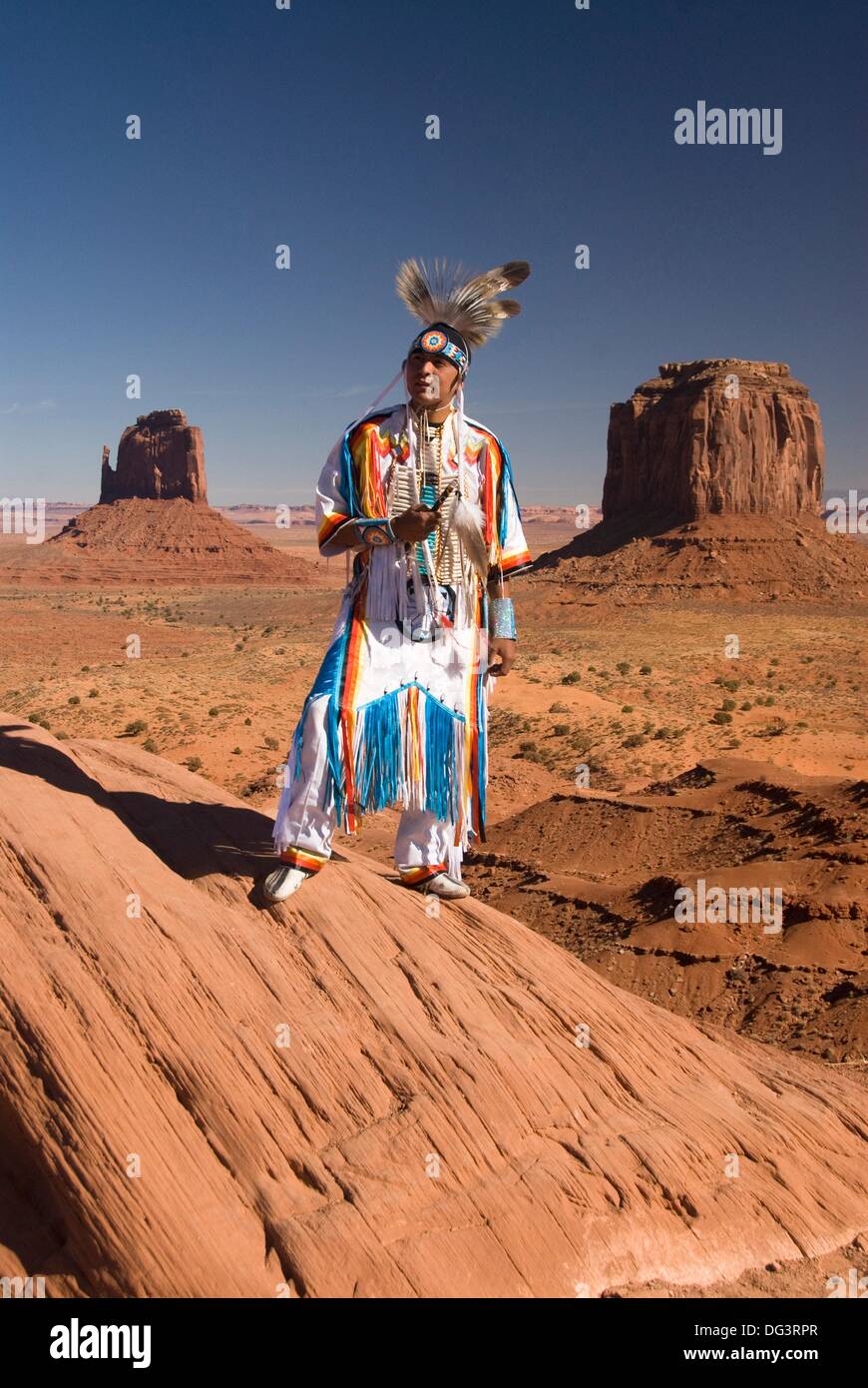Traditional navajo clothing hi-res stock photography and images - Alamy