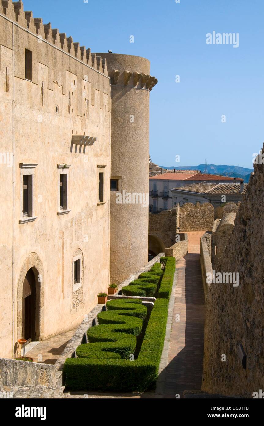 Santa severina hi-res stock photography and images - Alamy