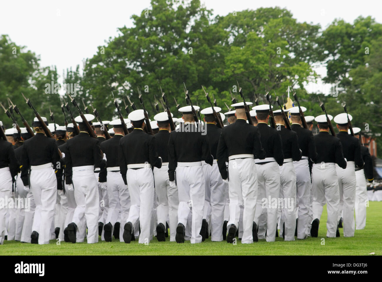 Naval academy graduate hi-res stock photography and images - Alamy
