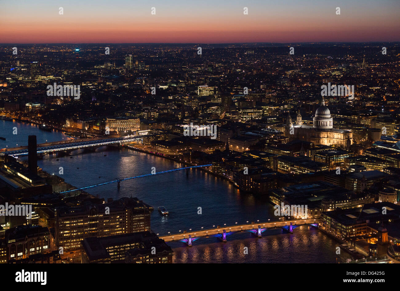The view from the shard hi-res stock photography and images - Alamy