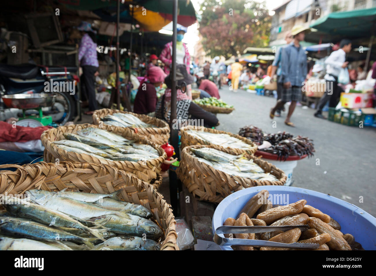 Cambodia Market Dried Fish High Resolution Stock Photography and Images ...