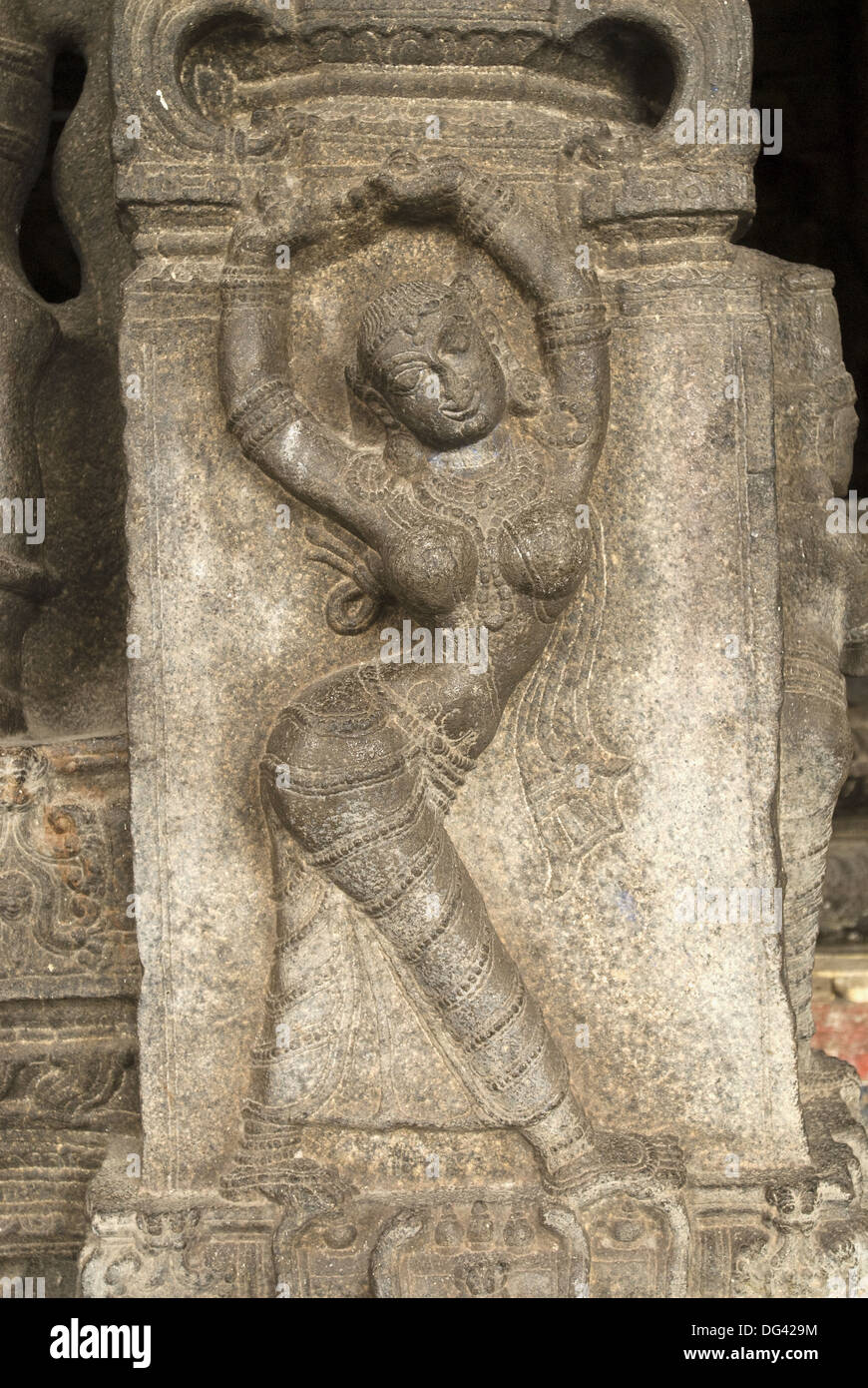 Dravidian Architecture Pillar Stock Photos & Dravidian Architecture ...