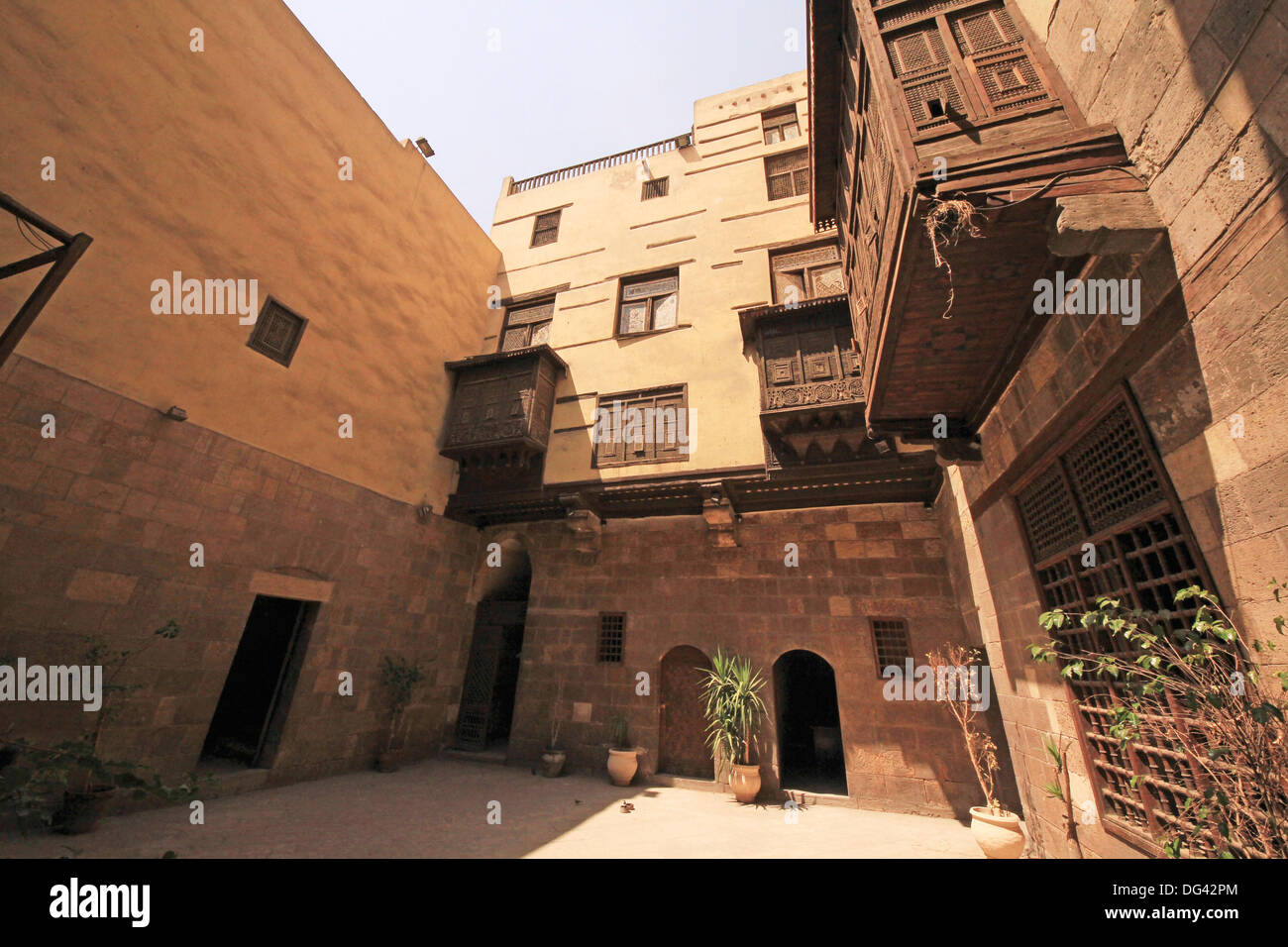 Ancient egypt house inside hi-res stock photography and images - Alamy