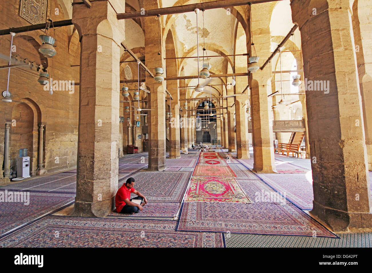 Africa cairo egypt northern cemetery hi-res stock photography and ...
