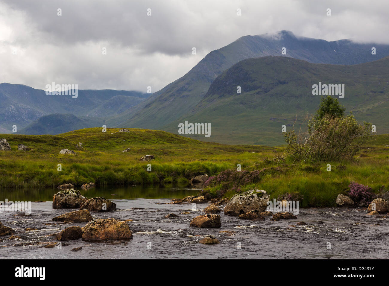 Highlands rain hi-res stock photography and images - Alamy