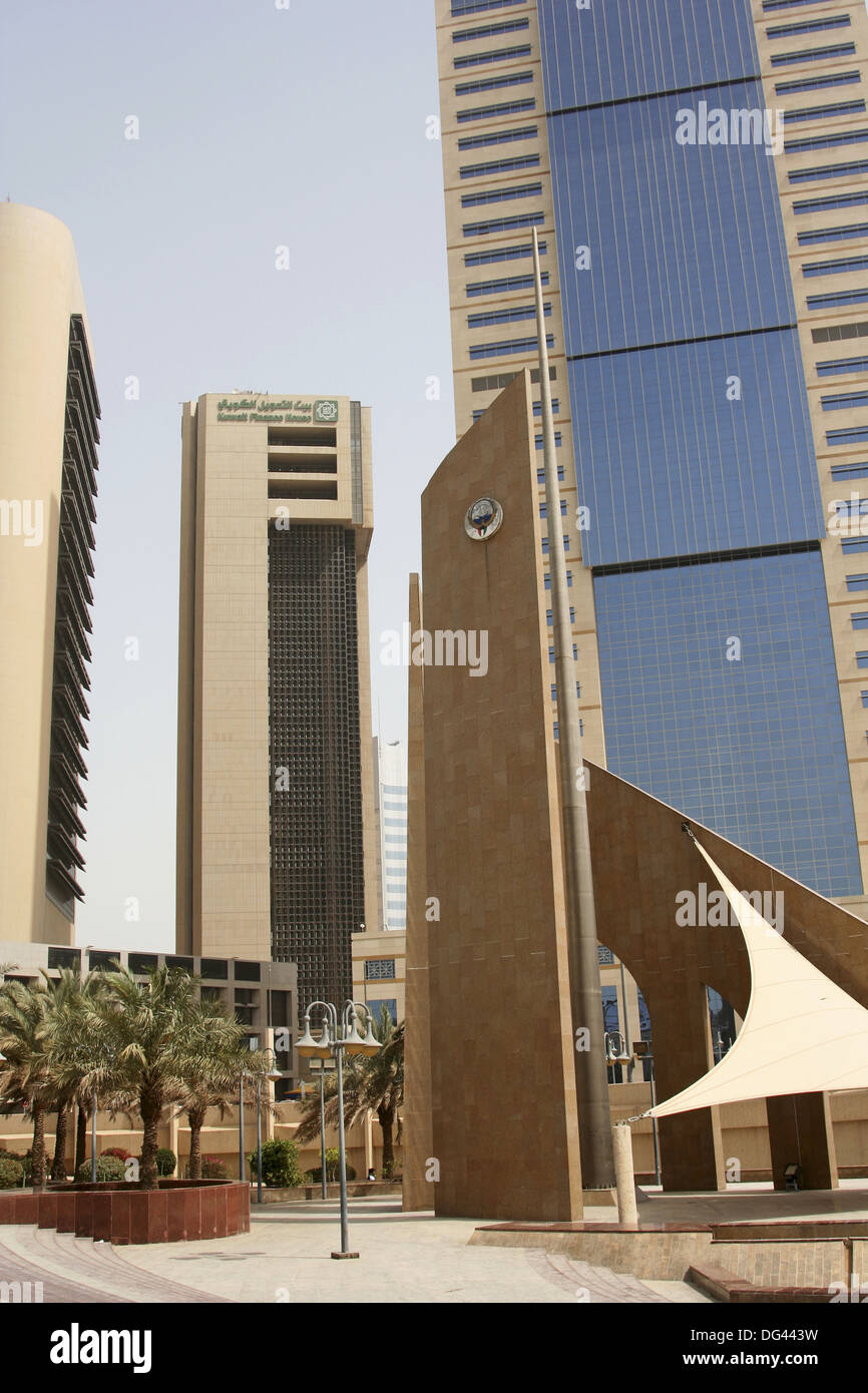 Kuwait safat square hi-res stock photography and images - Alamy