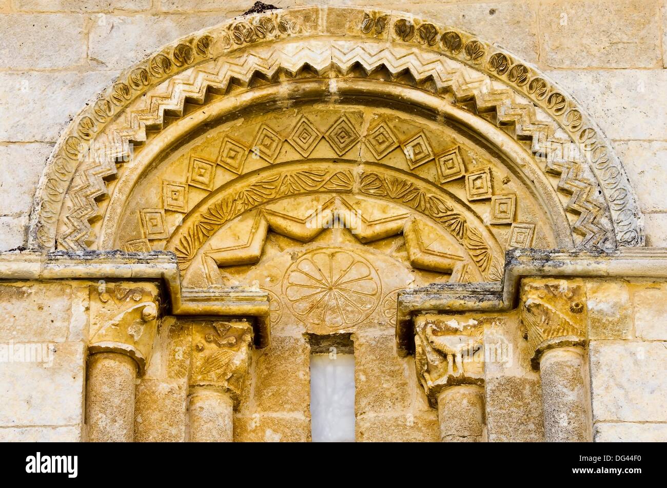 Imposts hi-res stock photography and images - Alamy