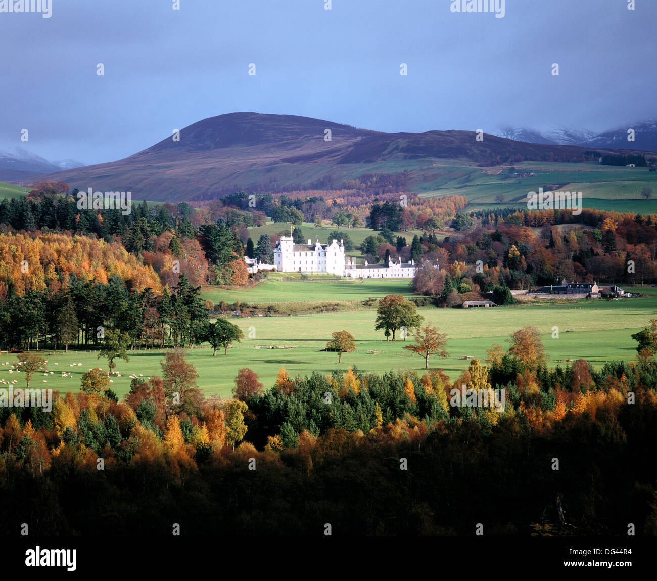 Perth Castle High Resolution Stock Photography and Images - Alamy