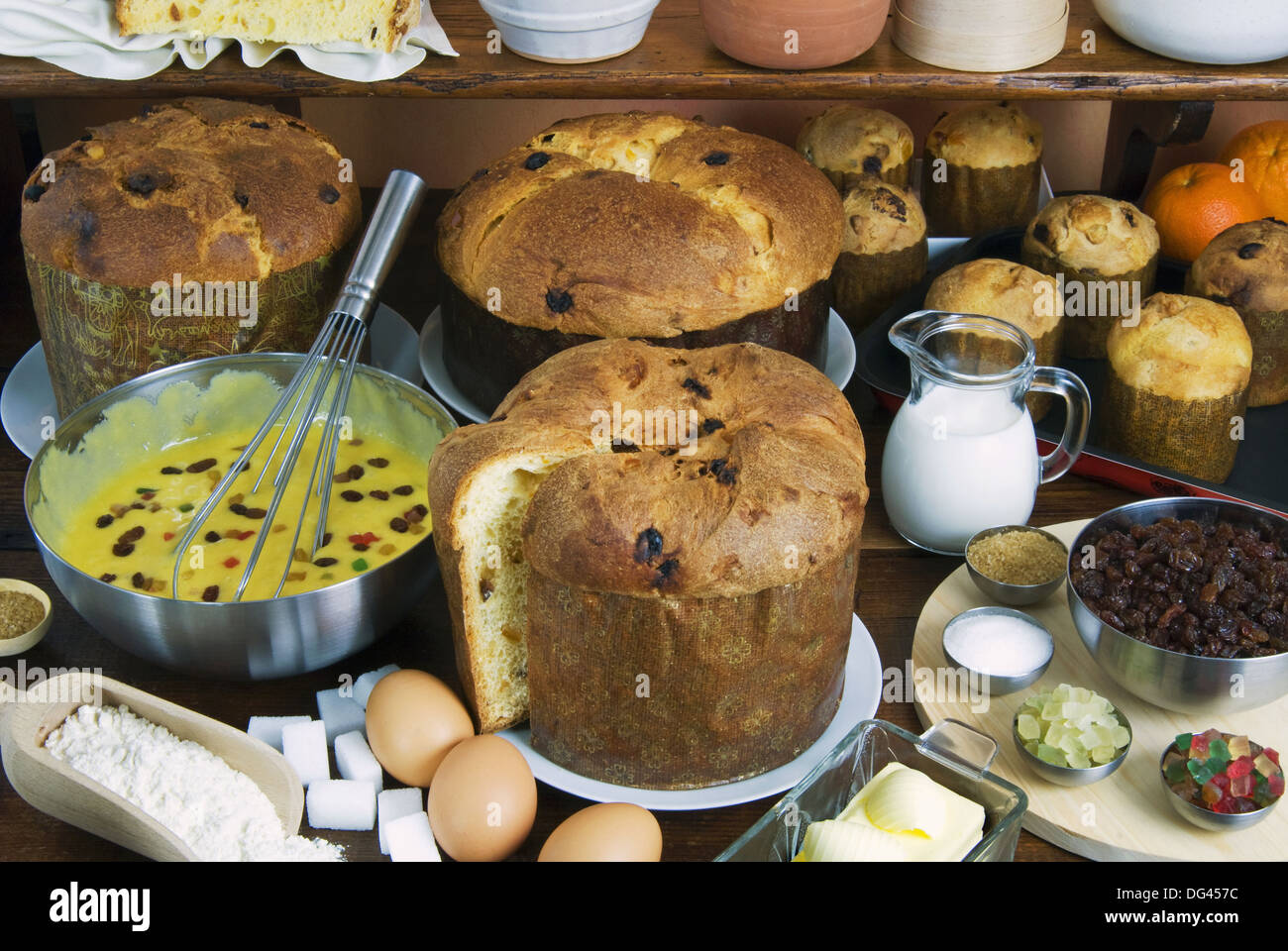 Panettones High Resolution Stock Photography and Images - Alamy