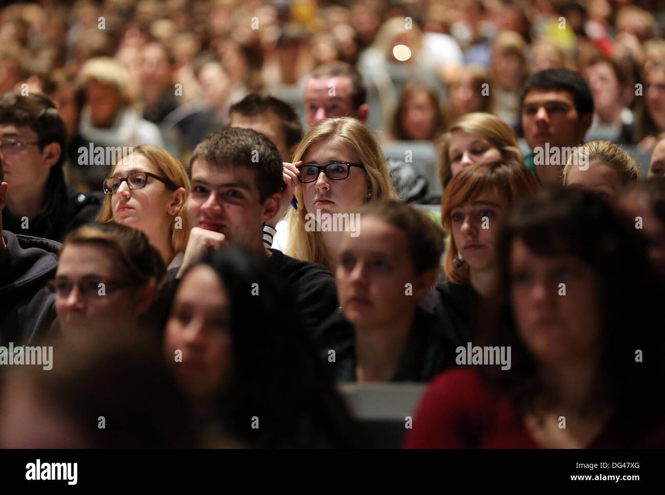 Students attend lecture university cologne hi-res stock photography and ...