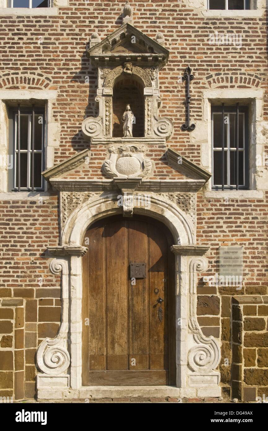 Beguine convent hi-res stock photography and images - Alamy