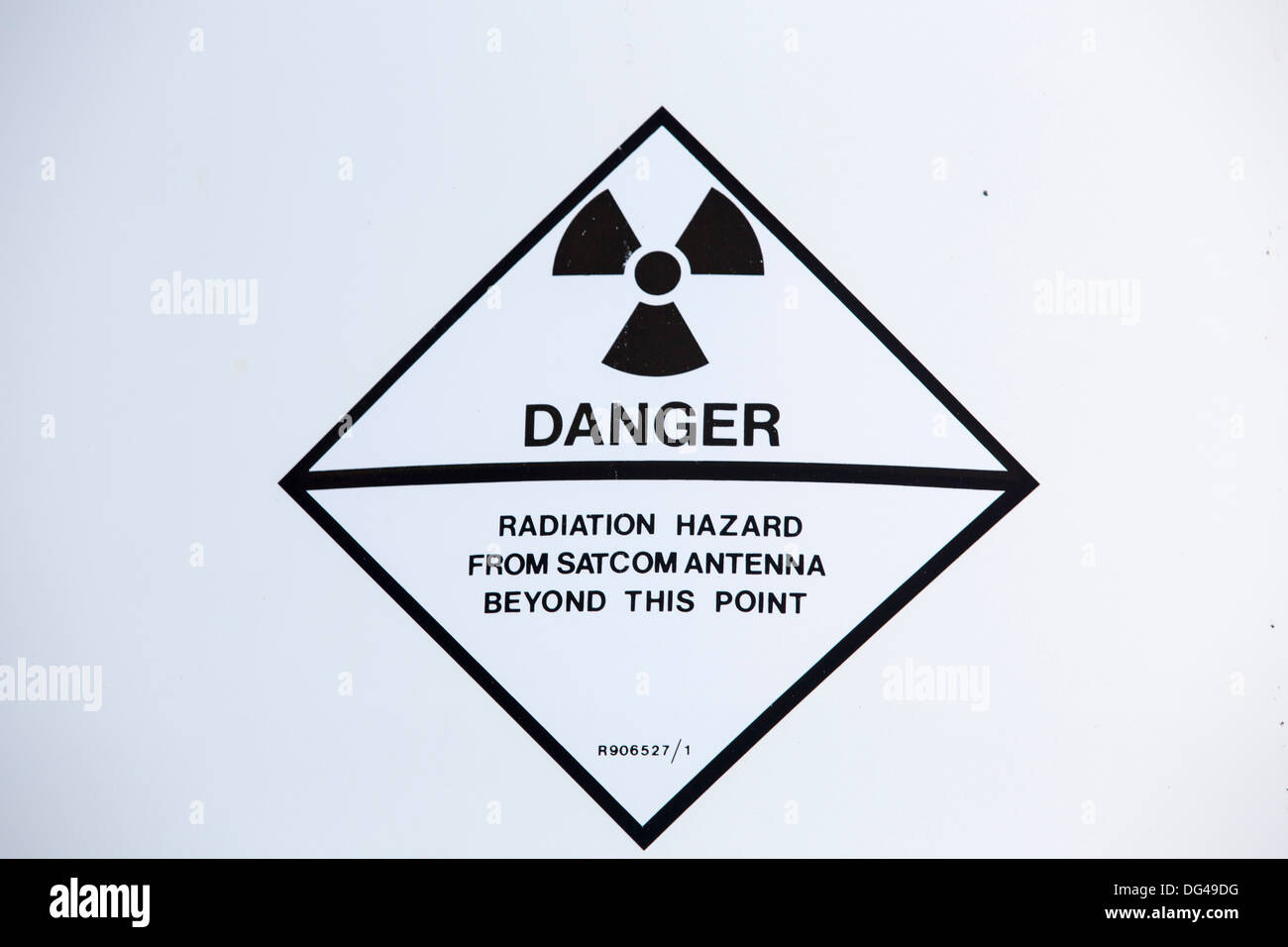 Ship radar dome hi-res stock photography and images - Alamy