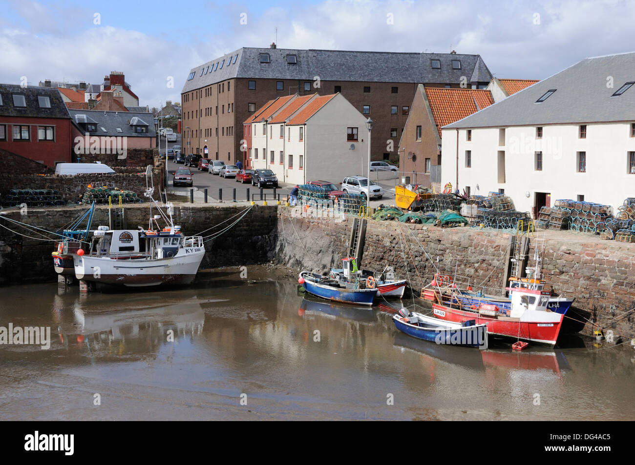 Dunbar boat hi-res stock photography and images - Alamy